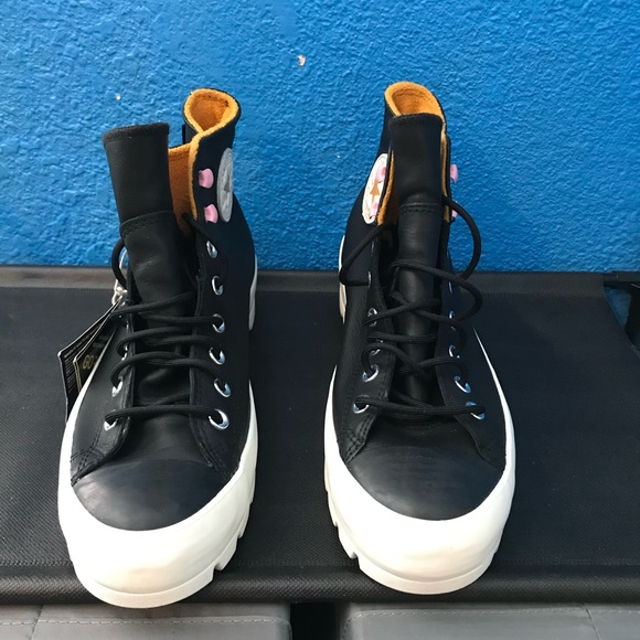 Converse | Shoes | New Converse Winter Lugged Hi Goretex Chuck Taylor ...